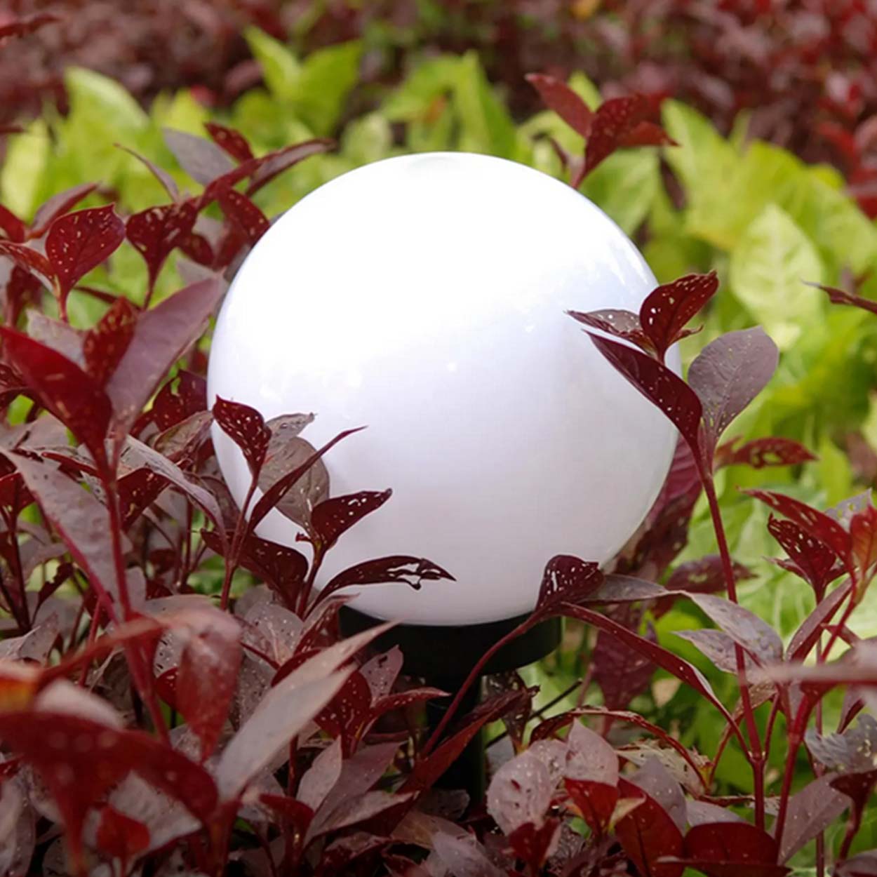 4-Pack Solcellslampor Klot Trädgårdsbelysning | Megabilligt.se